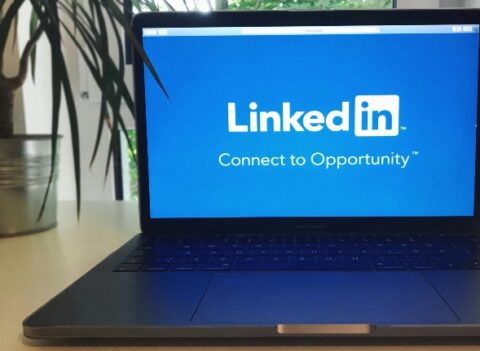 What is LinkedIn and how do I use it? - Curriculum for Life